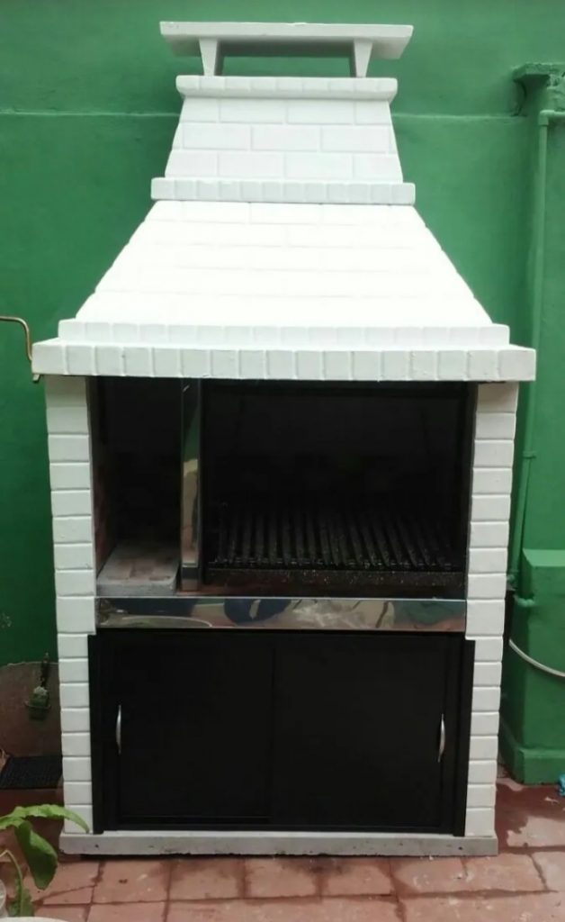 Parrilla de 1.25 mt con fogón reforzada color blanco. – Parrillas Alonso